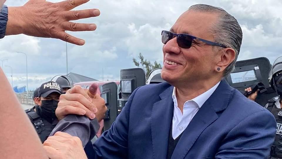 Ex Vice Presidente del Ecuador Jorge Glass torna en libertad